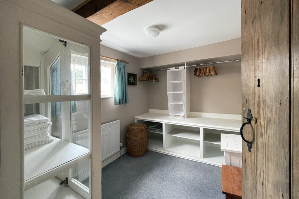 Accommodation - Pear Tree House